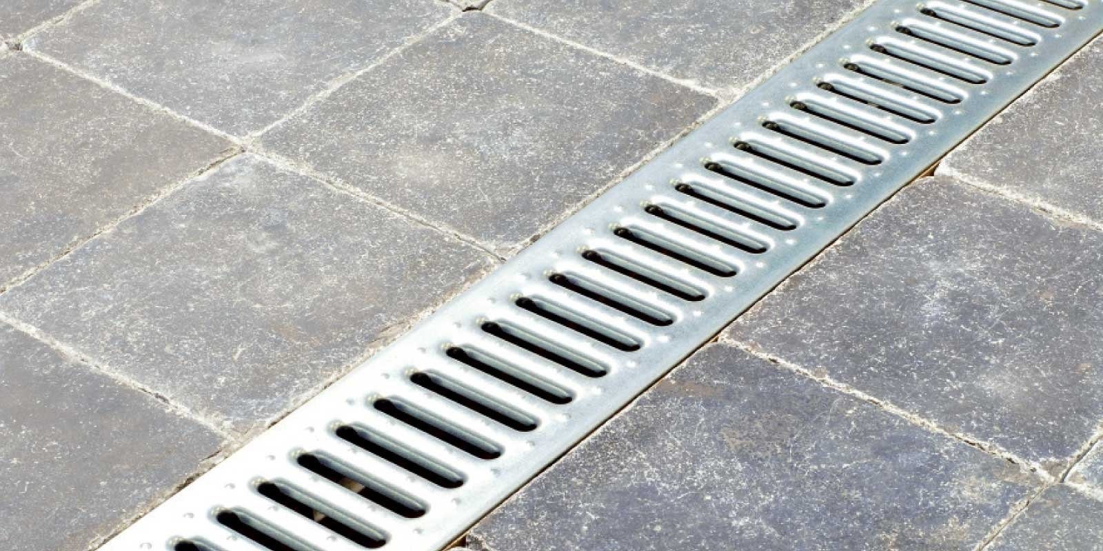 Waterafvoer made easy met onze afvoergoten en -putten | Hilfra